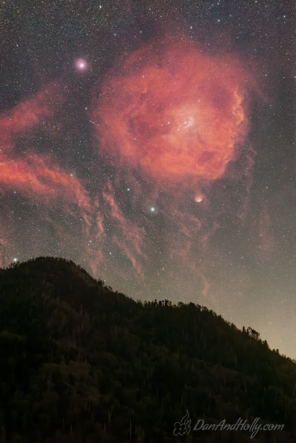 Angelfish Nebula Setting in the Smokies - danandholly.com